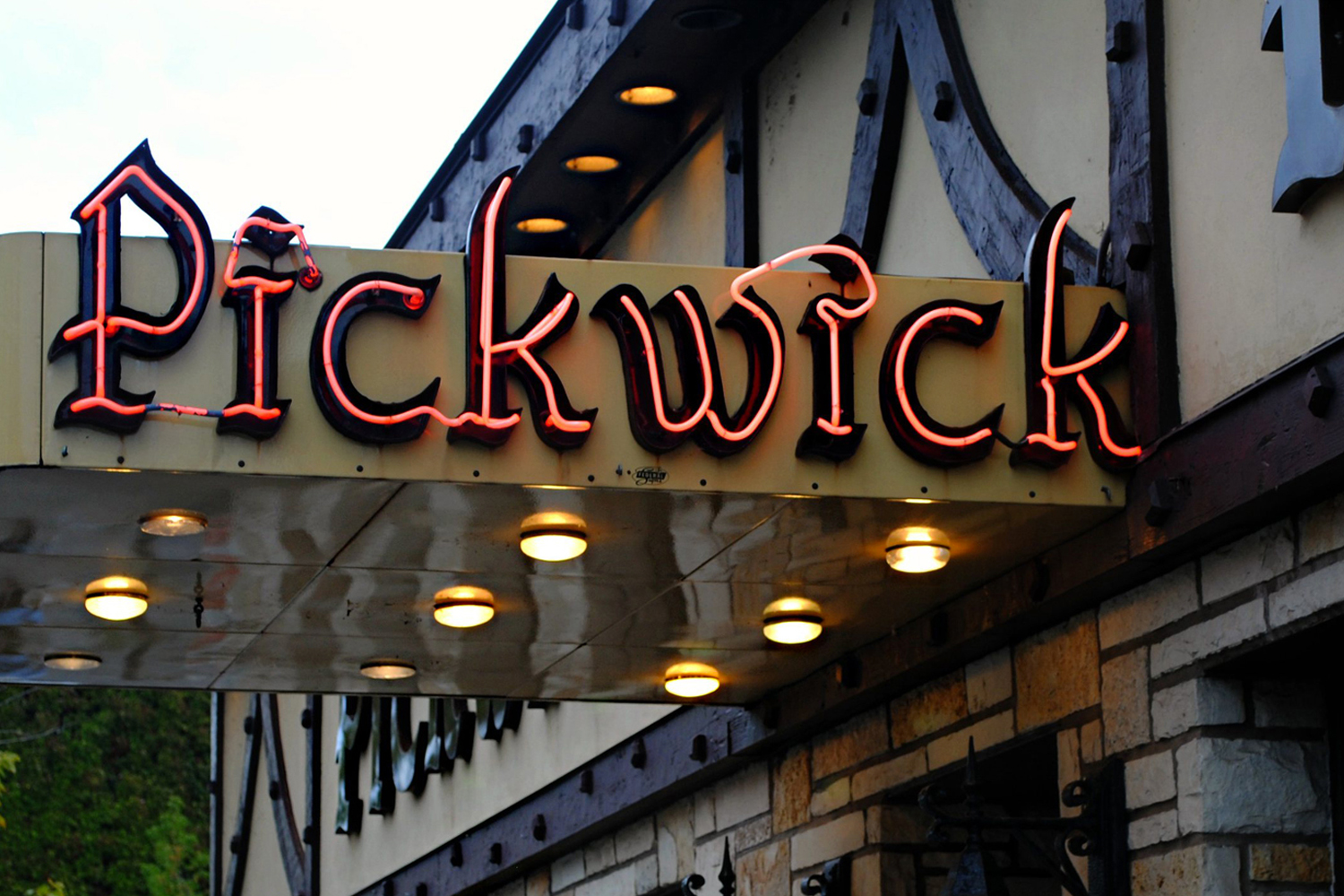 Creamy Cole Slaw from the Pickwick in Duluth - History Hotdish