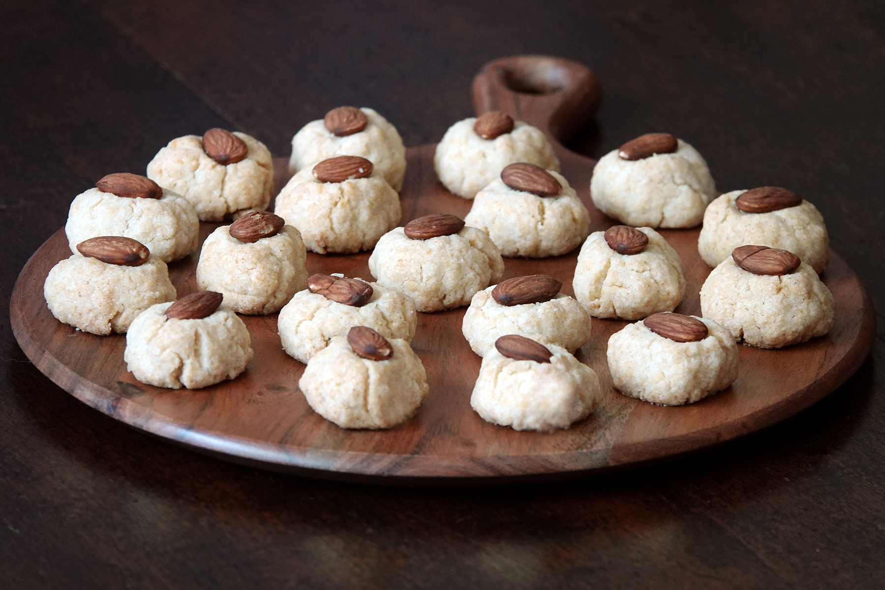 Almond Cookies from the Nankin Cafe in Minneapolis - History Hotdish